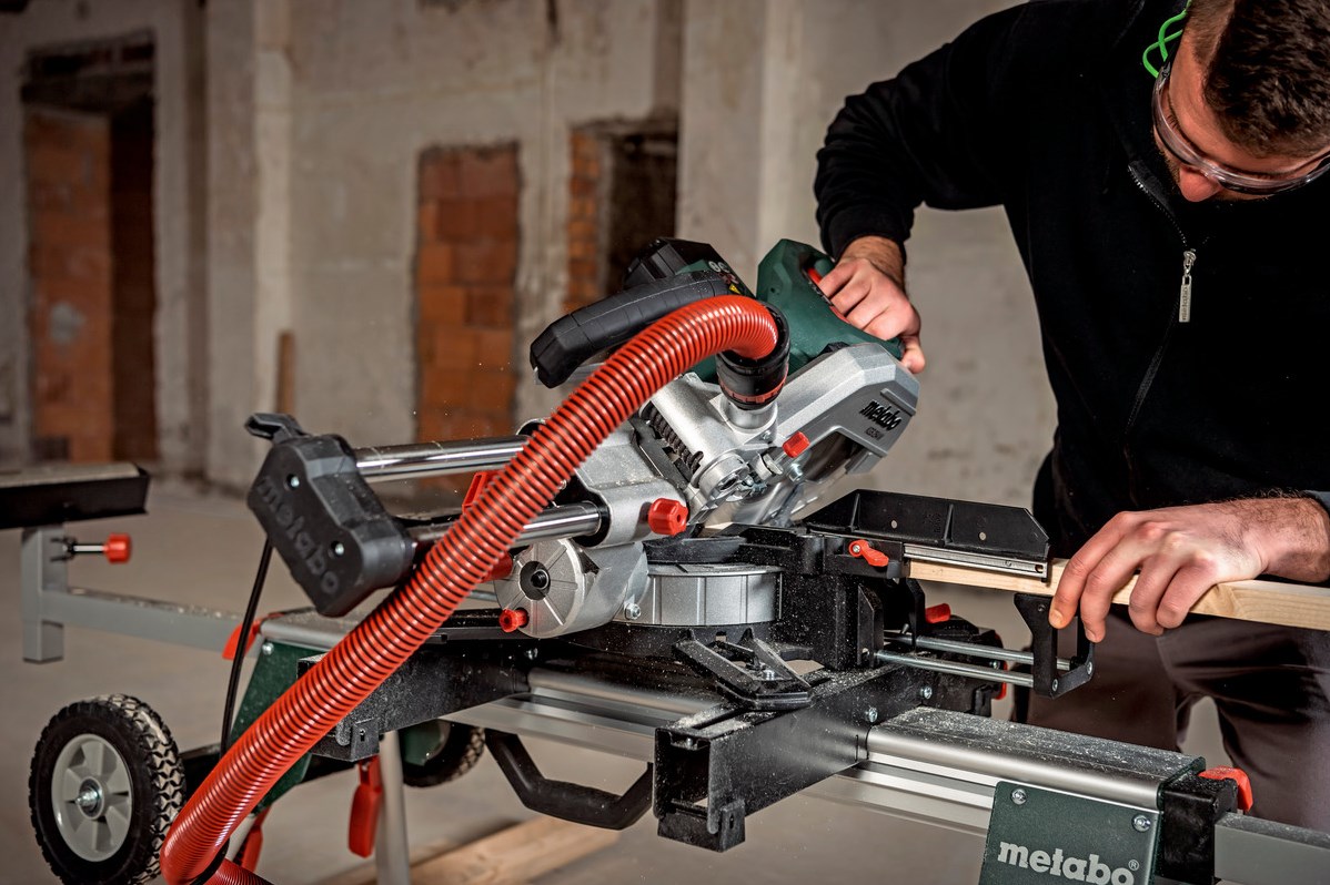 Metabo Afkortzaag KGS 254 M SET met trekfunctie | nieuwste model - met ...